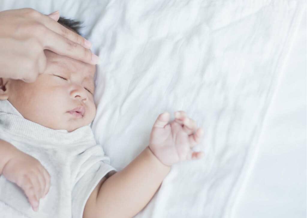 Baby Shudders - 8 reasons infants shudder and how to help