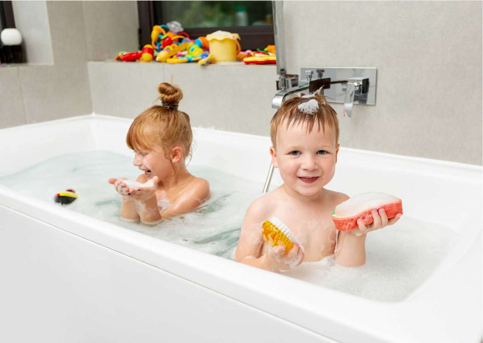 11 Best Waterproof Bath Books for Toddlers and Babies - Best for Mums
